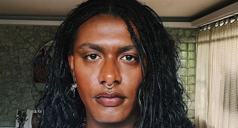 Liniker lança primeiro álbum ao vivo após ganhar Grammy Latino RedeTV!